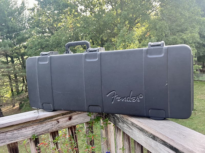 Fender American Hardshell Case for Stratocaster | Reverb