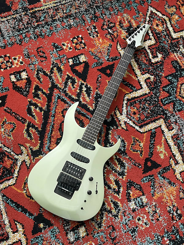 Fernandes FRS-100 Sustainiac 1990-1992 - Metallic Sage Green | Reverb