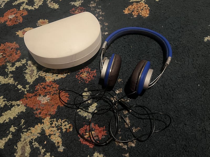 Bowers & Wilkins P5 - Blue | Reverb