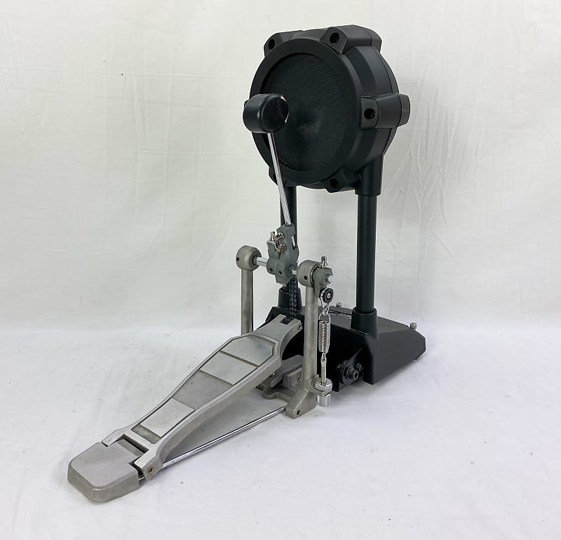 Roland KD-9 Bass Drum Trigger with Chain-Drive Kick Pedal | Reverb