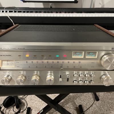 Realistic STA 2000D 1977 Silver/Walnut | Reverb