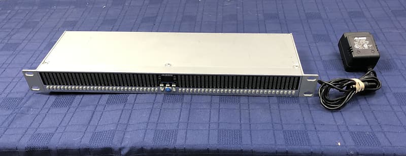 Alesis DEQ230 2-channel 1/3-octave Digital Graphic Equalizer | Reverb