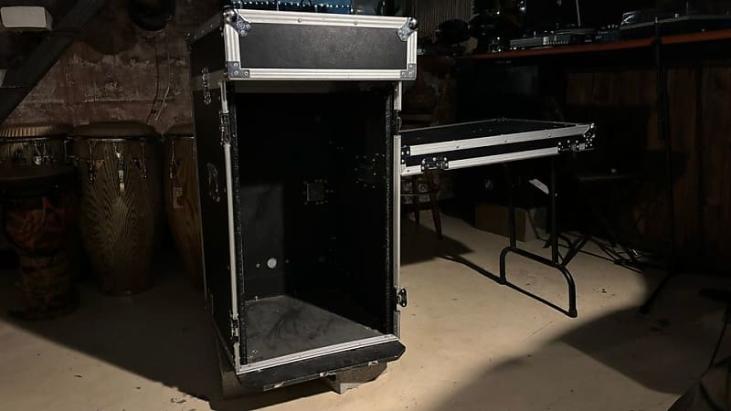 DJ Rack Mount "The Case Maker Co. DJ Rack Mount "The Case | Reverb