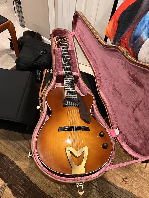 Gibson Les Paul hard shell case 2010-2020 - brown/pink, Costa | Reverb