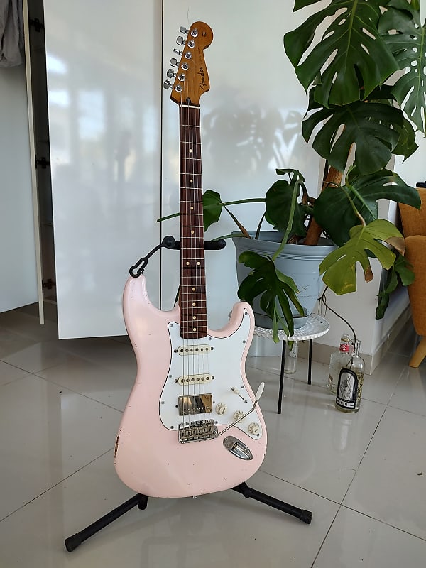 Fender/Franchin Stratocaster 2022 - Reliced Shell Pink | Reverb