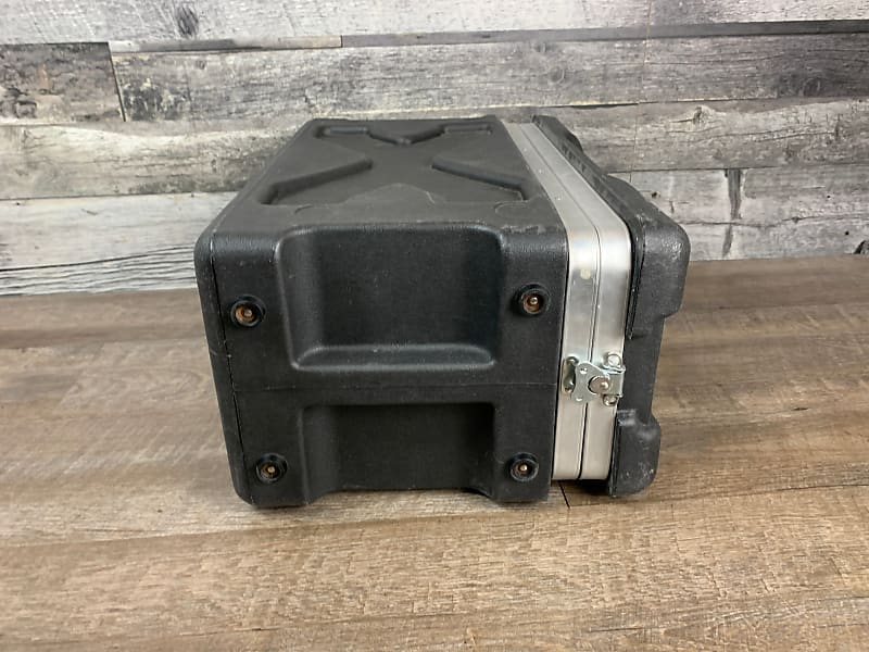 SKB Rack Case Molded 4U | Reverb