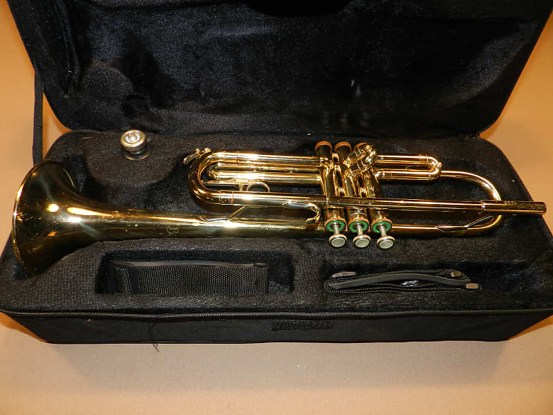Bach 1530 Student Trumpet | Reverb