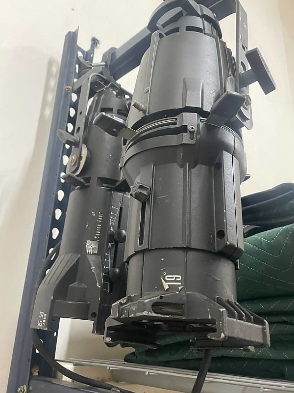 ETC Source Four 750 26 Degree Ellipsoidal Light CG004TL Mid | Reverb