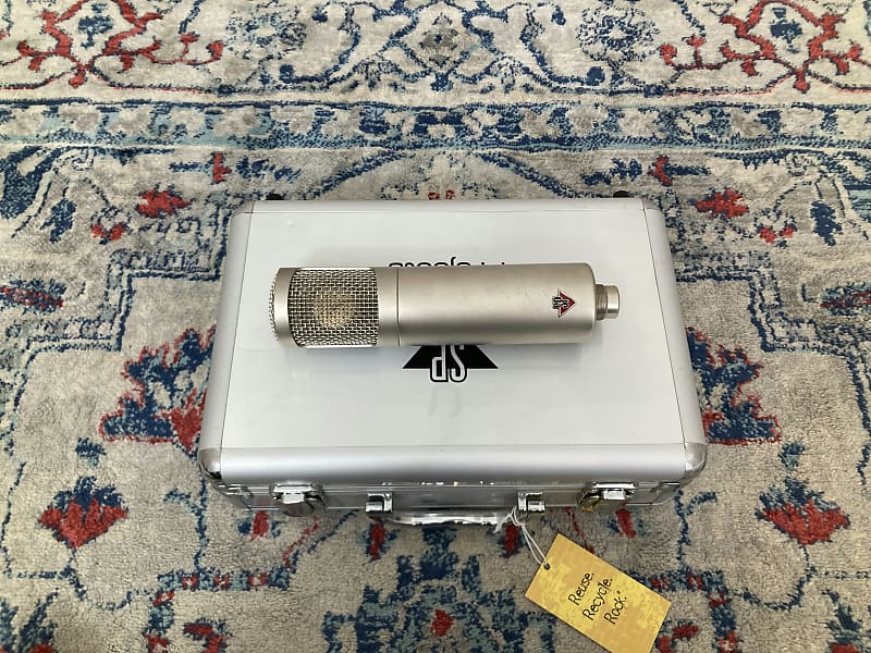 Used Studio Projects C1 Microphone | Reverb