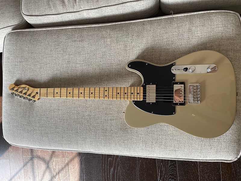Fender Telecaster 2018 - Gold | Reverb