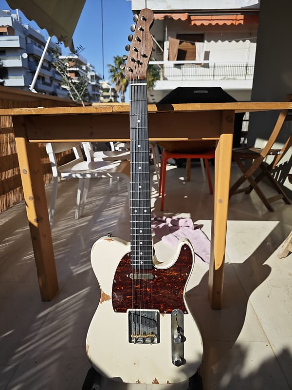 KD custom guitars Telecaster 2024 - Nitrocellulose | Reverb