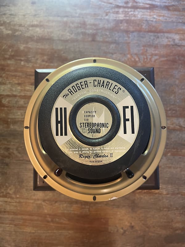 Roger Charles III Stereophonic Sound Hi-Fi Speaker (Crack) | Reverb