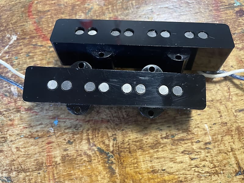 Tom Brantley 'Geddy Lee' 70s Jazz Bass pickups 2021 | Reverb