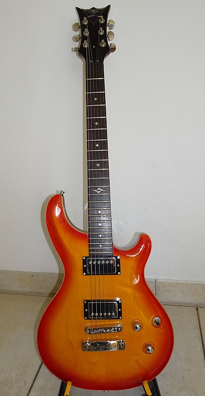DBZ Dean B. Zelinsky Mondial FM, red sunburst | Reverb