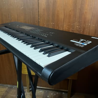 Korg T3 EX Music Workstation Synthesizer New Internal | Reverb France