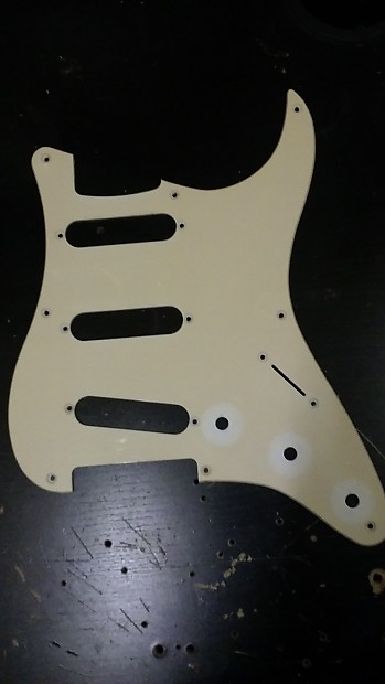 Fender Squier Stratocaster Pickguard | Reverb