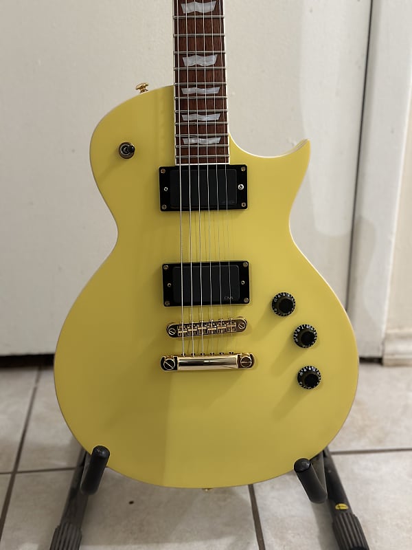 ESP LTD EC-256 | Reverb