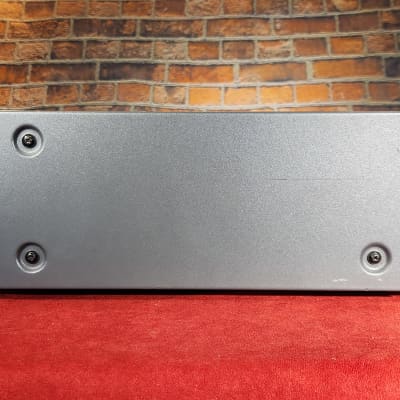 NAD T752 Surround Sound Receiver Unit | Reverb