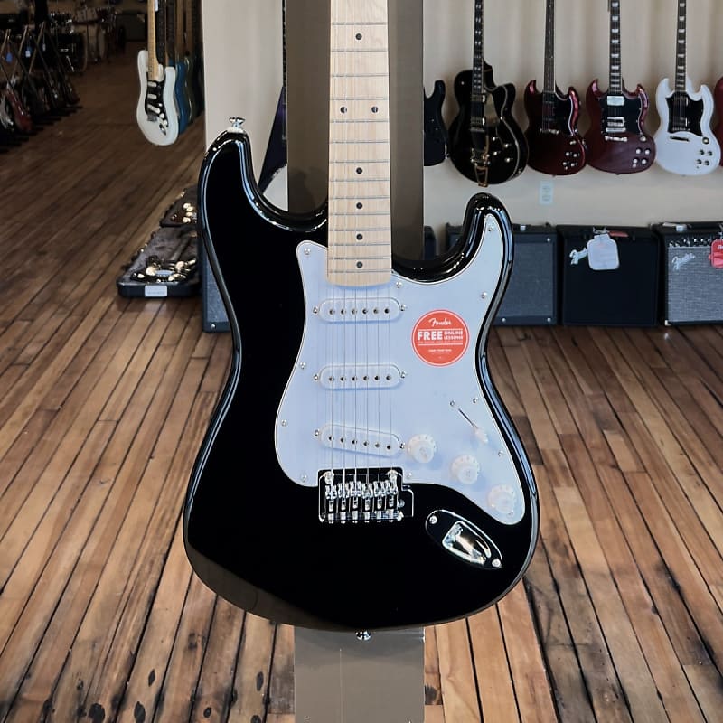 Squier AFFINITY SERIES™ STRATOCASTER®-Black | Reverb