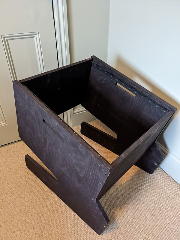 Delta Arts 12u 19" Angled Rack 2020 Burnt Wood | Reverb