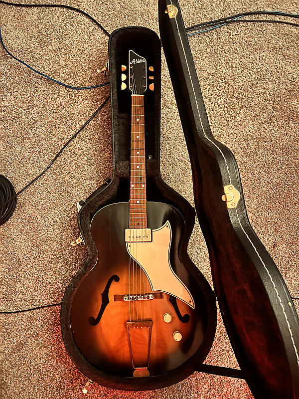Supro Ranchero 1960's Electric Archtop Guitar | Reverb