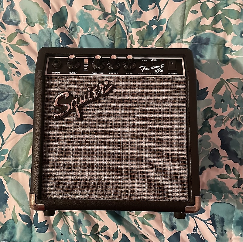 Squier Frontman 10g amp | Reverb
