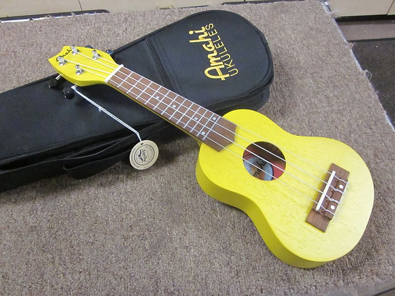 Amahi peanut ukulele w/ dlx case - great for kids! | Reverb