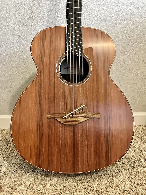 Lowden Baritone Fan Fret O-50 | Reverb