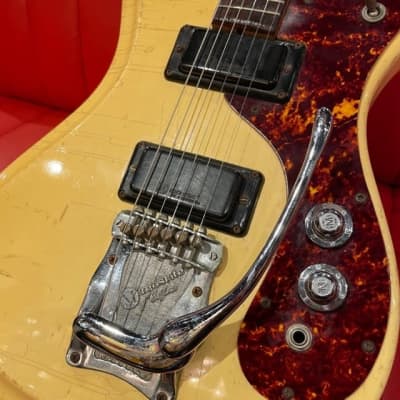 Mosrite 1966 The Ventures Model Mark V White (S/N:B1226) | Reverb