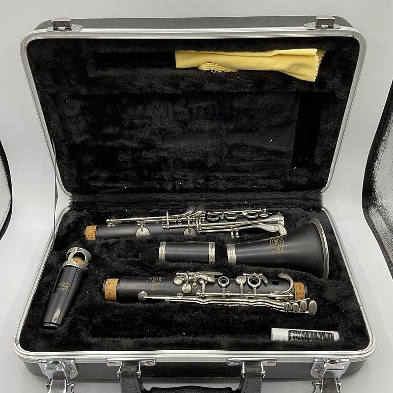 Bundy Student Model Clarinet In Hard Case | Reverb