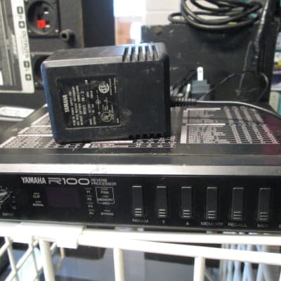 Yamaha R100 Reverb Processor Black | Reverb