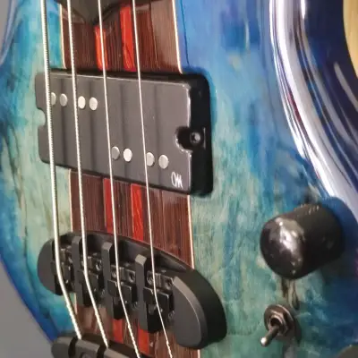 Mayones Cali 4 Mini Bass Blue Burst Gloss | Reverb