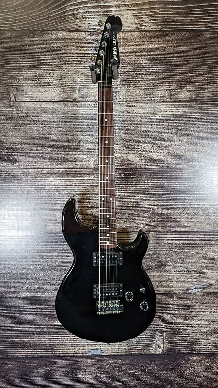Yamaha SE300H Electric Guitar (Edison, NJ) | Reverb