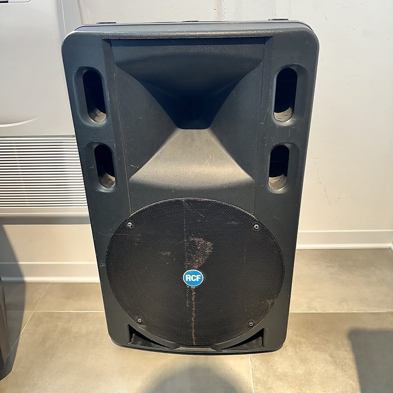 RCF Art 500 cassa attiva 500 watt | Reverb