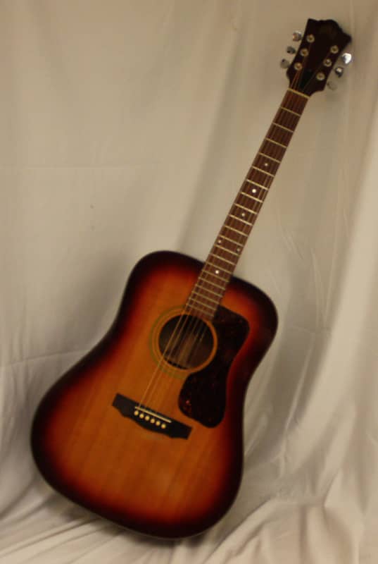 Guild D35SB w/ pickup 1974 Sunburst | Reverb