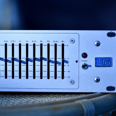 Urei Model 539 One-Third Octave Equalizer | Reverb