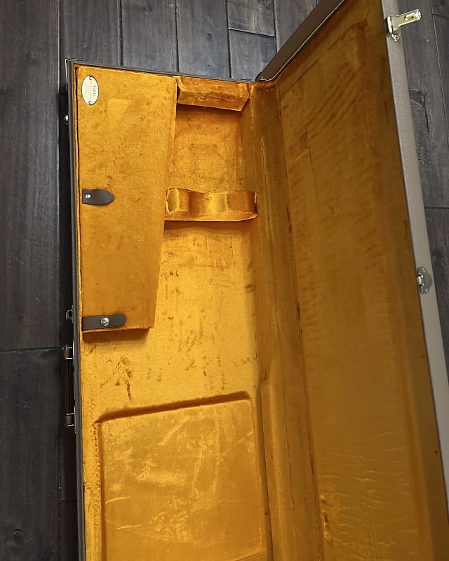 Fender Strat / Tele G&G Case - Brown Exterior / Amber Gold | Reverb