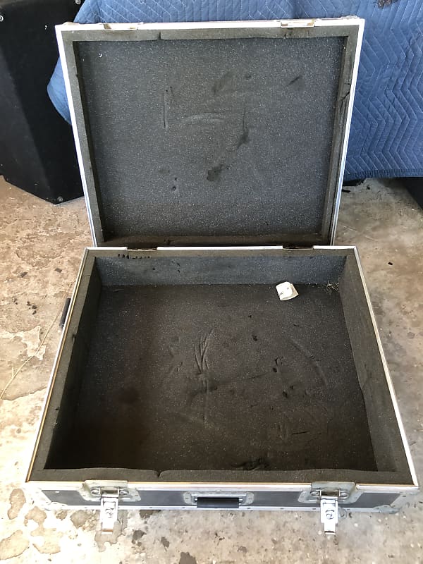 Anvil ATA Flight Road Case 36" x 29" x 10" | Reverb