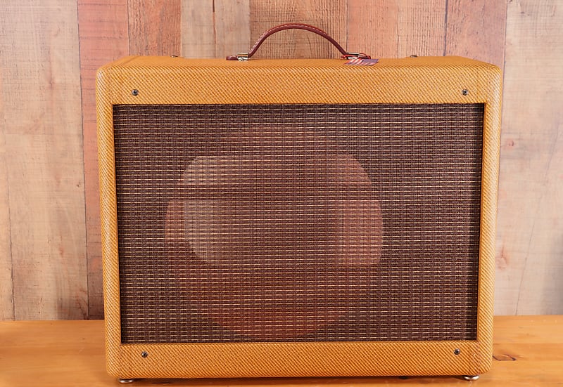Narrow panel 5e3 Tweed Deluxe - Amber/Nitro Lacquer/Cabinet. | Reverb
