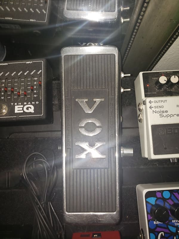 Vox V847A Wah with 9V Jack 2007 - Present - Black / Chrome | Reverb