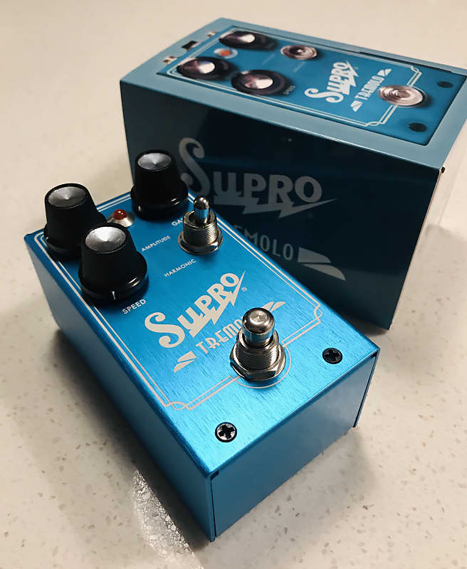 Supro 1310 Tremolo Pedal | Reverb Canada