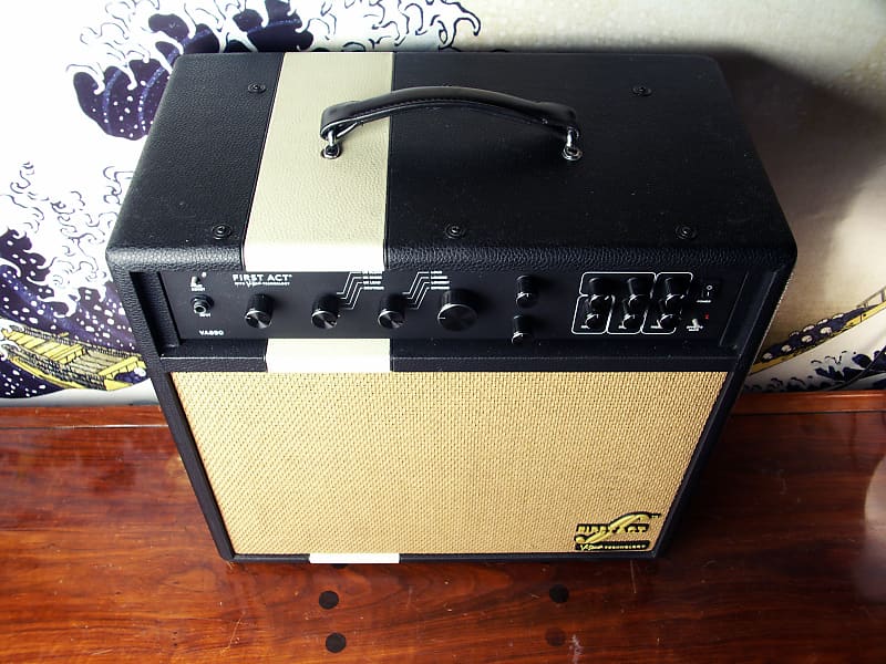 FirstAct VA850 V-Stack 1x10 Analog Modeling Amp | 4 ModeLs | Reverb