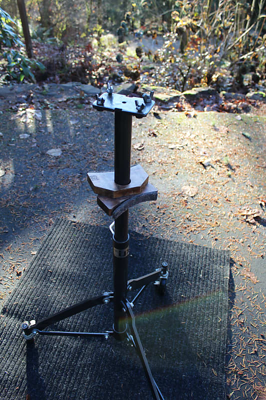 Latin Percussion Heavy Duty rolling Conga Stand - Gray | Reverb