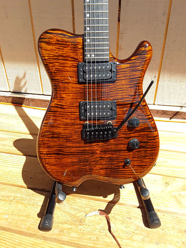 KIESEL CUSTOM ALLAN HOLDSWORTH H2T 2017 MINT! | Reverb