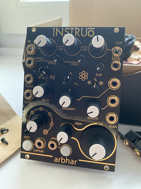 Instruo Arbhar 2020 - Black and gold - Granular Processor | Reverb
