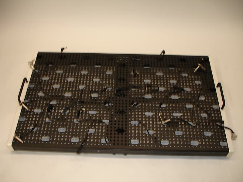 Temple Audio TRIO 28 Templeboard Custom Effect Pedal Board w/ | Reverb