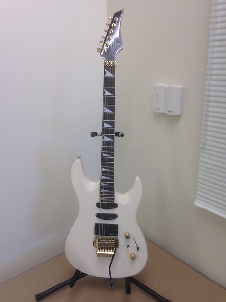 Samick Floyd Rose 1990s Aged Polar White | Reverb