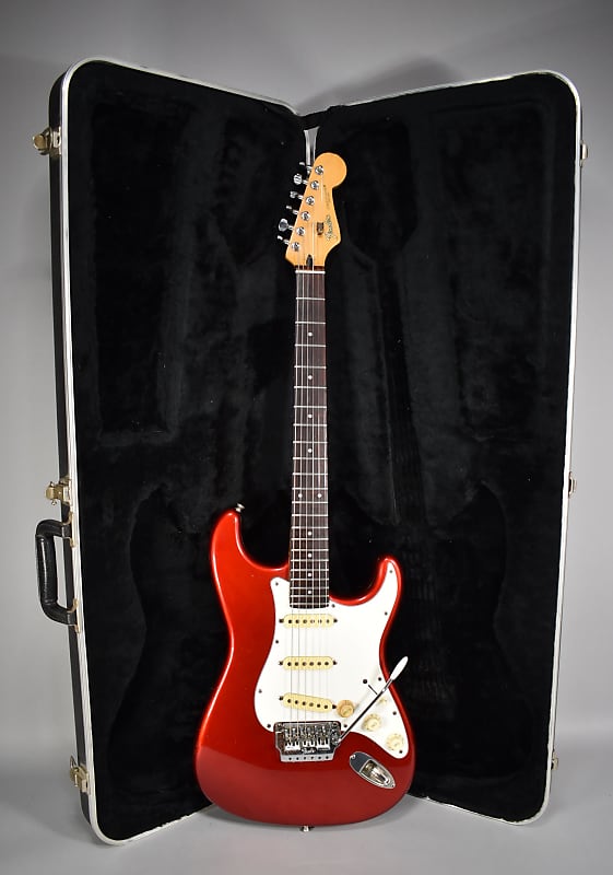 1986 Fender Standard Stratocaster Candy Apple Red MIJ | Reverb UK