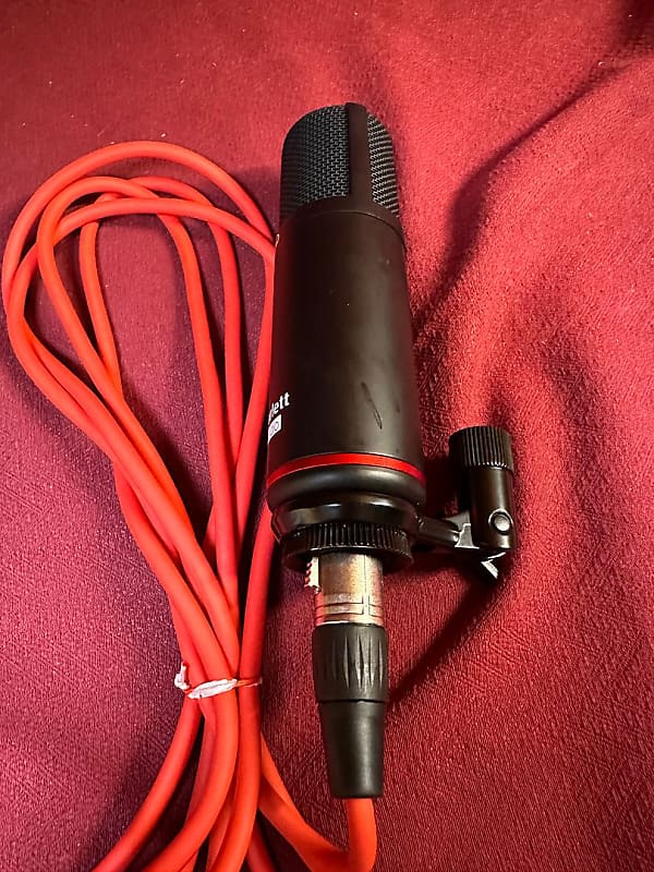 Focusrite Scarlett mic Studio Condenser Microphone (Orlando, | Reverb