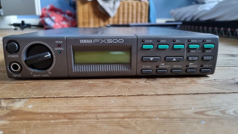 Yamaha FX500 | Reverb